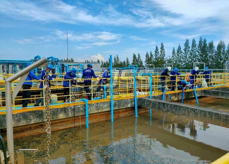 บริการ ทำความสะอาด วัน โซลูชั่น เซอร์วิส One Solution Services